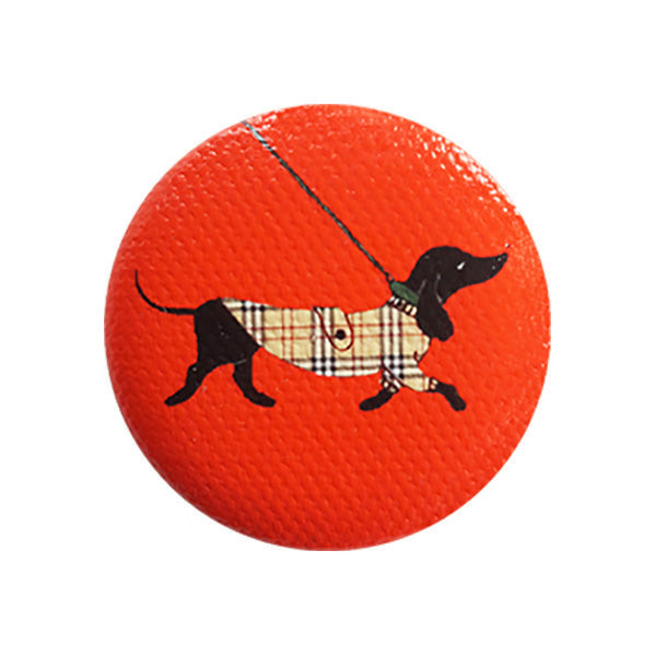 DAKEL – Button and Brooch